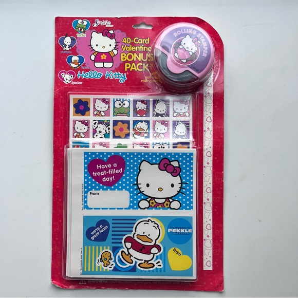 Sanrio | Holiday | New Hello Kitty Valentine Pack With Rolling Heart ...
